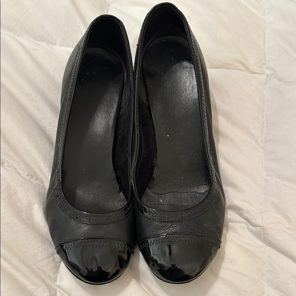 Cole Haan Black Leather Ballet Wedges With Patent Toe - Gem